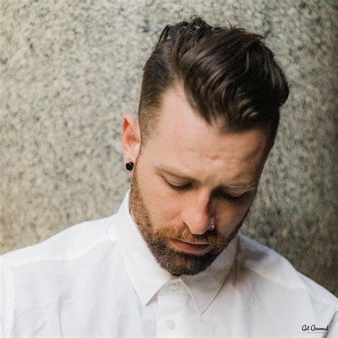 Best Haircuts For Men With Wavy Hair