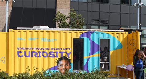 Curiosity Cube Inspires Hands On Stem Exploration