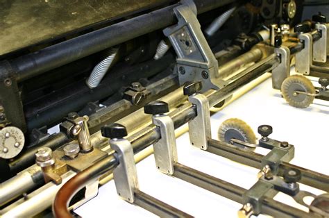 Free Photo Offset Printing Machine Accuracy Precision Motion
