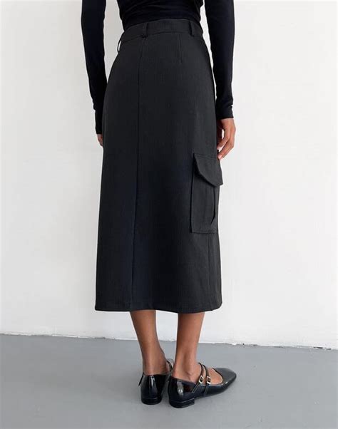 Спідниця максі в смужку з асиметричною кишенею чорна купити в Києві Спідниці в магазині