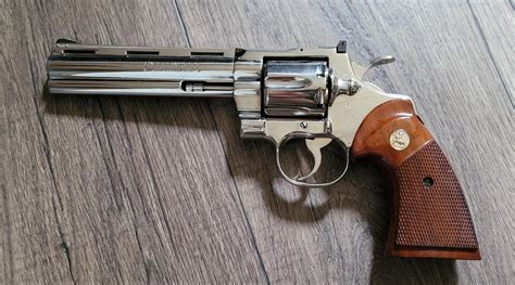 310 Best Colt Python Images On Pholder Gun Porn Revolvers And Guns