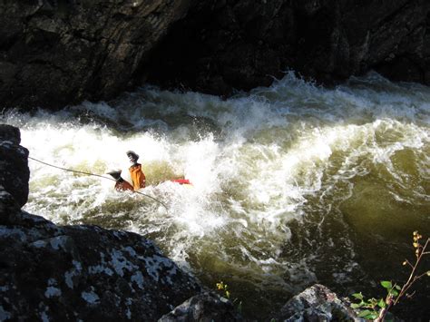 Если кто то кому вы доверяете попросит вас прыгнуть с обрыва и скажет что вы не пострадаете