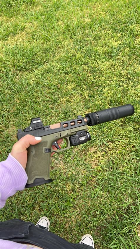 dagger and suppressor issue r psa dagger