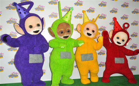 Teletubbies Turn 20 And The Stars Come Out To Celebrate Metro News