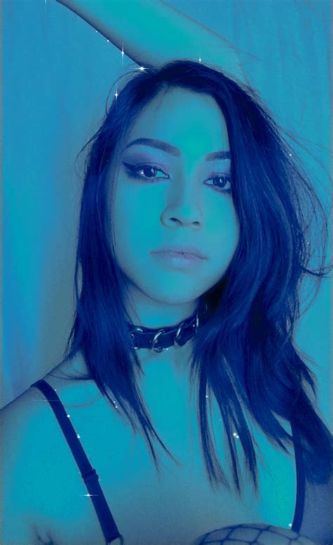 Exoticwildflower Scrolller