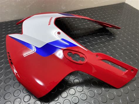 Yahoo オークション Cbr1000rr R Sp 22 Sc82 Honda 純正 アッパー