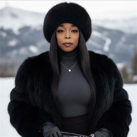 Minnie Blue Music Minnie Blue Music Entertainer