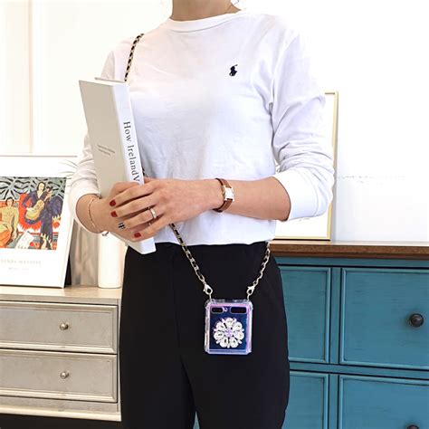 Z플립 제트 지플립 탈착스트랩 크로스 목걸이 케이스 아이디어스