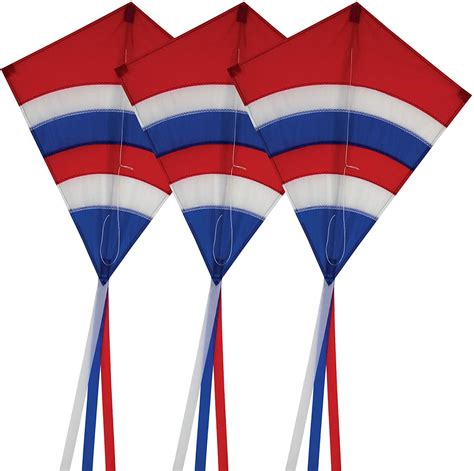 In The Breeze 3303 3 — Patriotic Arch 27 Inch Diamond Kite 3 Pack