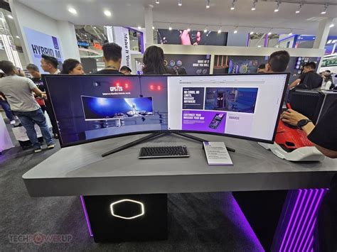 Cooler Master Wprowadza Na Targi Computex 2024 57 Calowy Monitor Do
