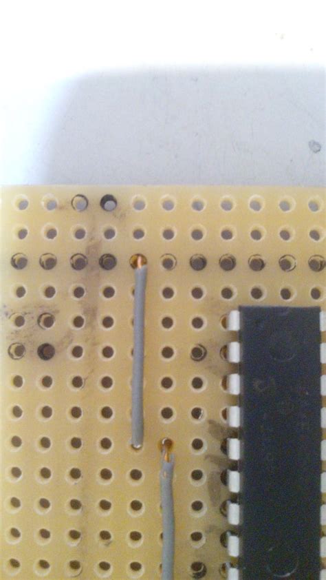 Cheap And Easy Picaxe Robot Board With Serial Cable 12 Steps With