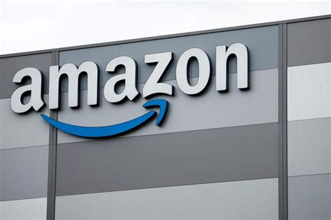 Amazon Completes Axio Acquisition Secures Access To Direct Lending Business In India Reuters