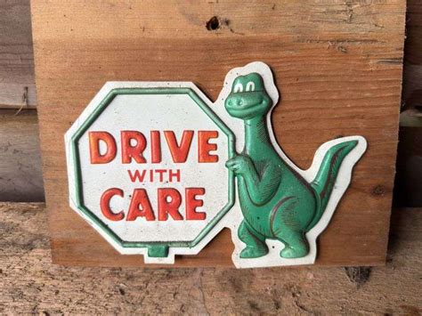 Sinclair Dinosaur Aumann Auctions Inc