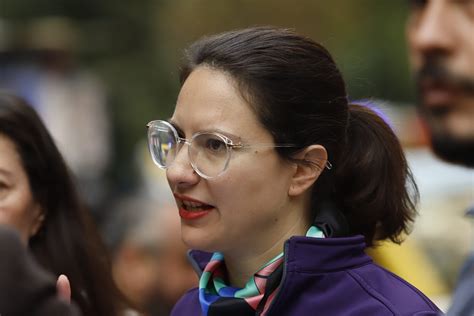 Sierra Bella Irací Hassler Presentó Querella Contra Inmobiliaria