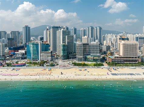 The Haeundae Beach So A Must Visit In Busan Haeundae Beach Lingo