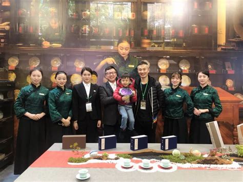 上海大可堂创始人上海大可堂老板大山谷图库