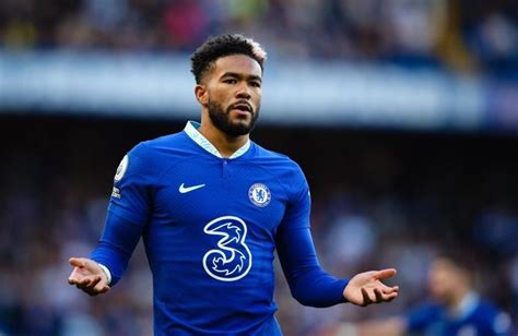 Fabrizio Romano On Twitter Reece James Has Returned To Chelsea For Assessment On An Ongoing