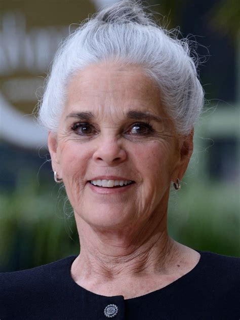Ali Macgraw Gray Hair