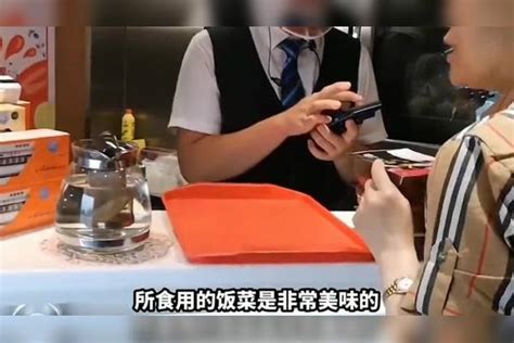 火车上有上千名乘客，为何十几分盒饭都卖不出去？因为太贵吗？盒饭乘客因为