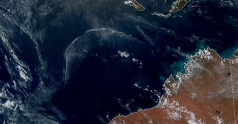 Gravity Waves Over Indian Ocean Seen By Himawari 9 Satellite The Watchers