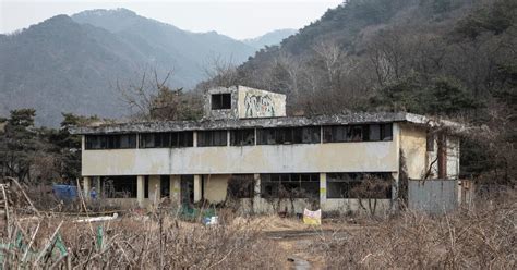 A Brutal Sex Trade Built For American Soldiers Korean Sex Workers For