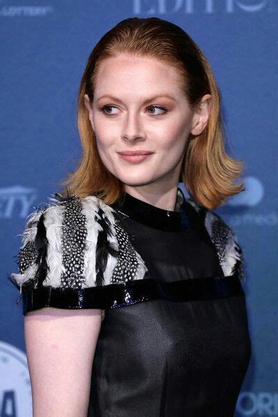 Emily Beecham Emily Beecham Beautiful Celebrities Beautiful Actresses