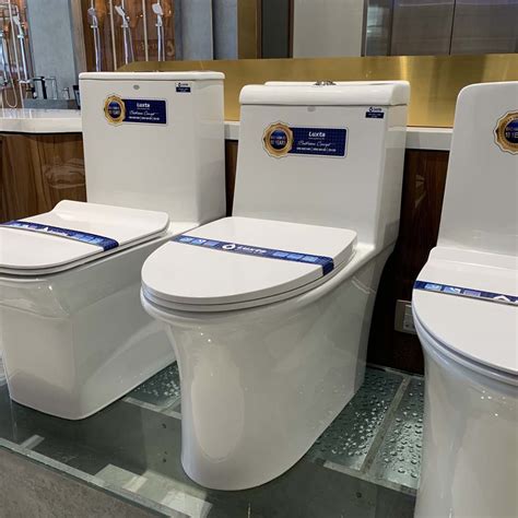 Bồn Cầu 1 Khối Luxta Lt 102