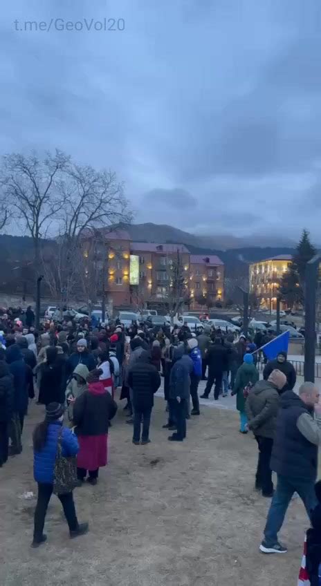 ‼️ დმანისი ამ წუთებში 👀 მერიის შენობიდან იყურებიან