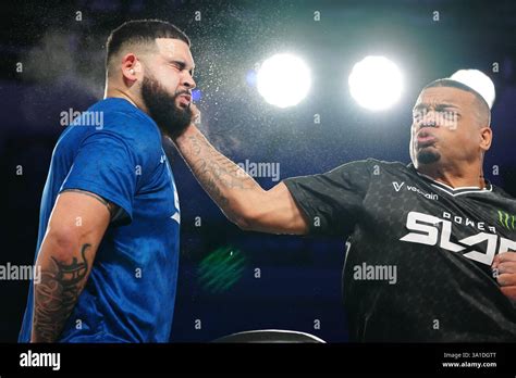 Las Vegas Nv March 7 2025 Wes Mena And Aaron Turner Meet On The