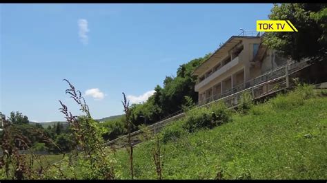 თამაში დაზიანებულ სტადიონზე და დაპირება რომელიც ყოველწლიურად ნახლდება Youtube