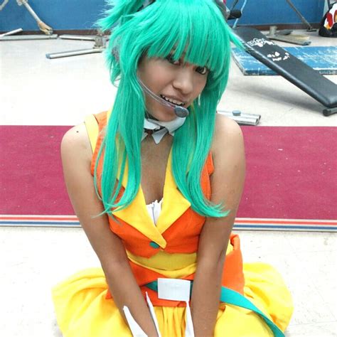 Gumi Megpoid Cosplay By Natsu Me On Deviantart