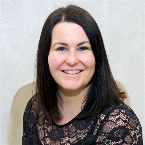 Pause Vicky Eldridge