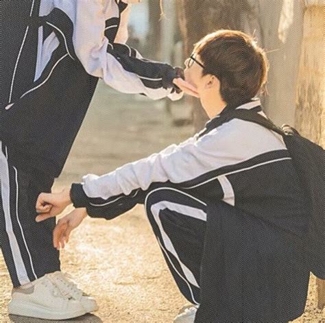 情侣头像：不明显一左一右真人情头推荐 知乎