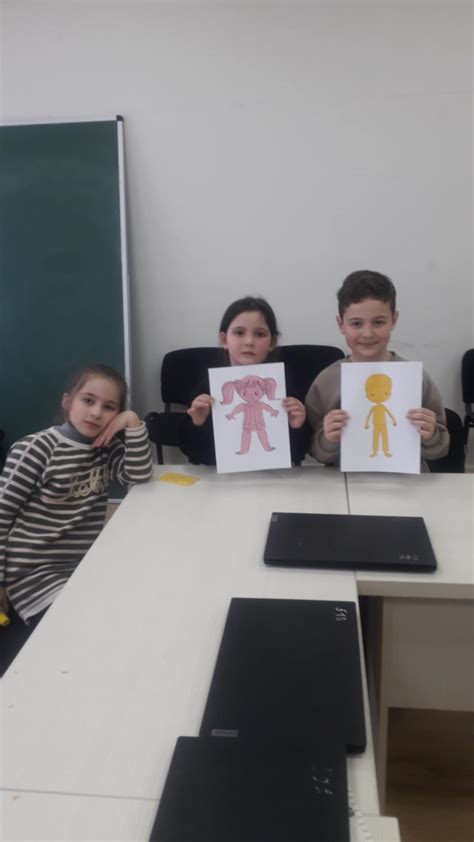 თორტიზის საჯარო სკოლა მე 2 კლასი ნაწილი და მთელი