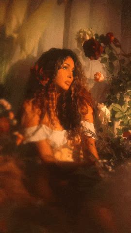 Latin Girl S Find And Share On Giphy