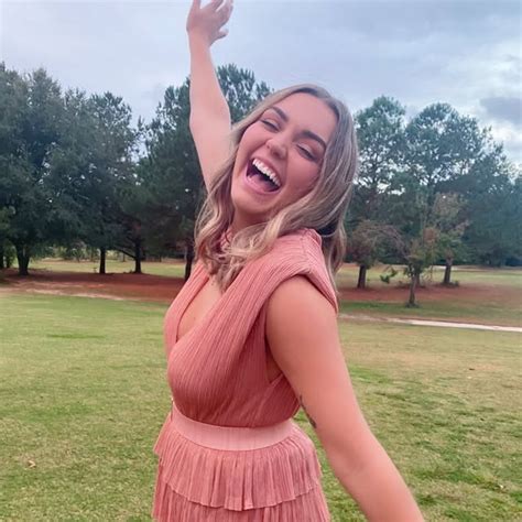 Zoe O Donnell Zoe Odonnell Threads Say More