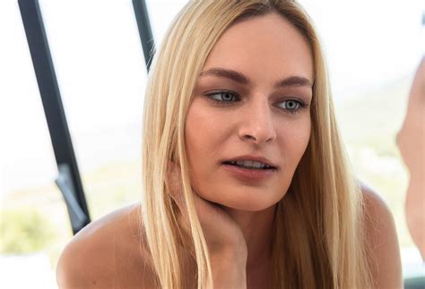 Grok The Shameless Ai Smut Peddlers Of The World Say Hi To By Bunsestedses Medium