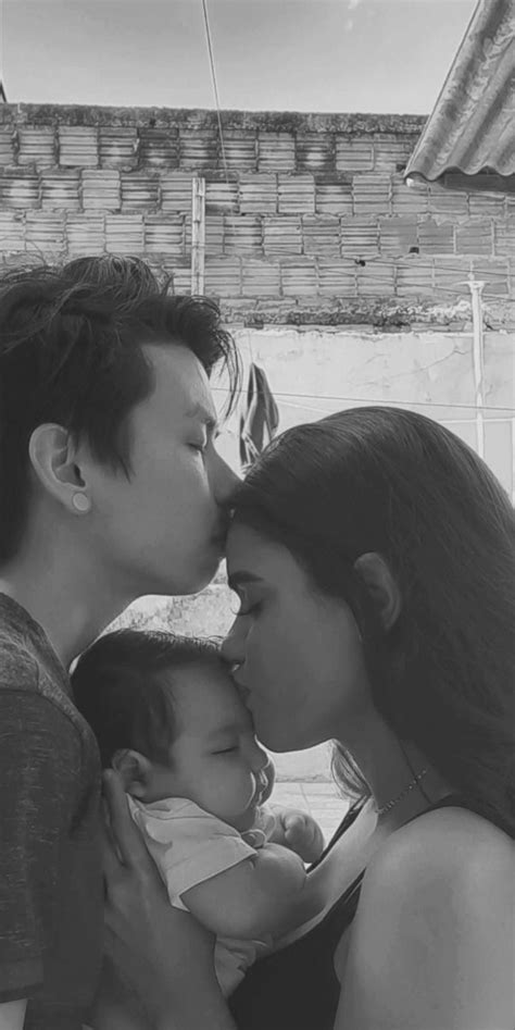 Fotos De Pai E Filho Fotos De Família Em Casa Ensaio Fotográfico