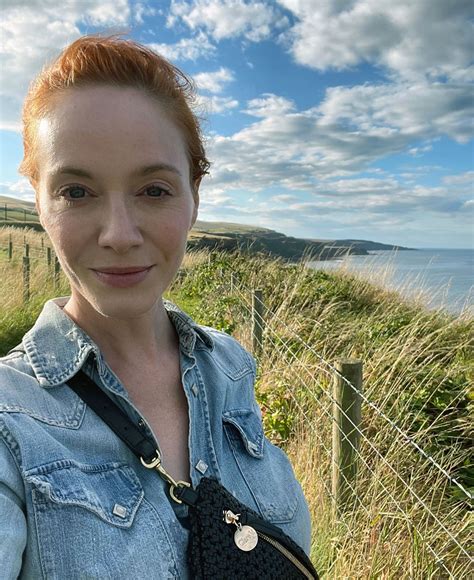 Christina Hendricks Nude Leaked Pics And Sex Scenes Scandal Planet