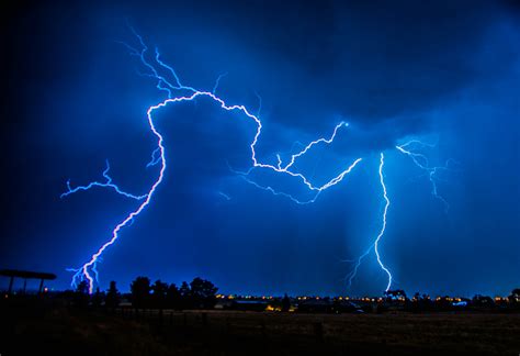 배경 화면 밤 하늘 구름 번개 폭풍 저녁 분위기 우뢰 전기 뇌우 어둠 컴퓨터 벽지 적운 현상 4790x3283 883091 배경 화면