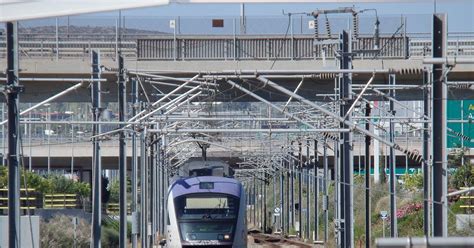 Cots Technology Cuts Level Crossing Control System Cost News