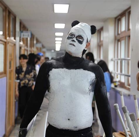 따끈따끈한 2023 의정부고 졸업사진  포텐 터짐 최신순 에펨코리아