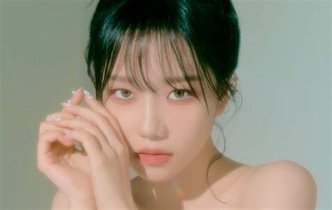 Ex Iz One Singer Jo Yu Ri To Return With New Music Next Month