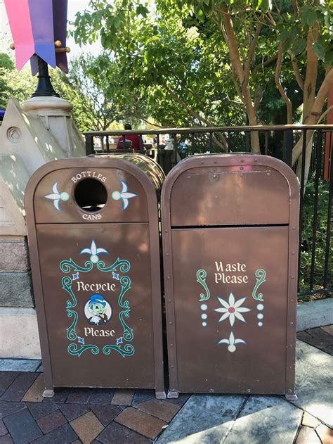 Trash Cans Of Disneyland Mlukanuski Medium