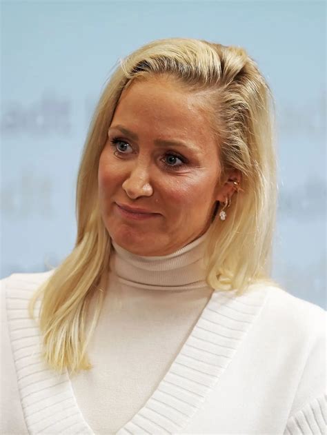 Janine Kunze Das War Als Pflegekind Ihre Größte Angst
