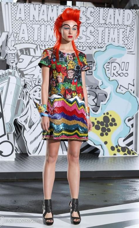 Коллекция в стиле комиксов была представлена на Австралийской Неделе Моды Hivemind
