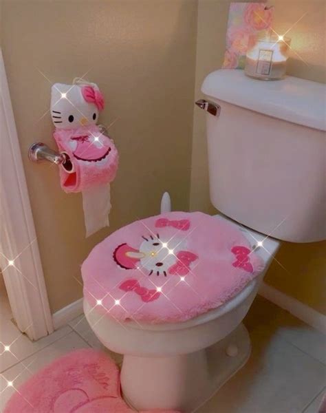 Создать мем туалет унитаз хэллоу китти розовая туалетная комната Картинки Meme