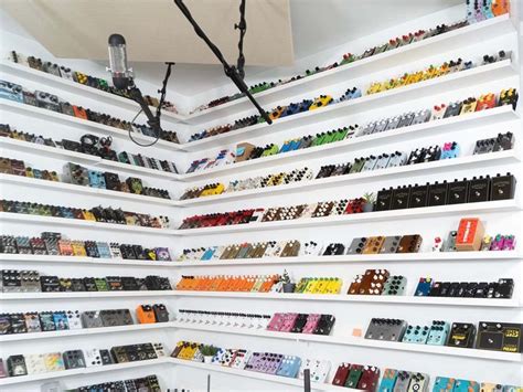 Jhs Josh Scott Was Asked What Three Pedals Hed Pick To Use For The