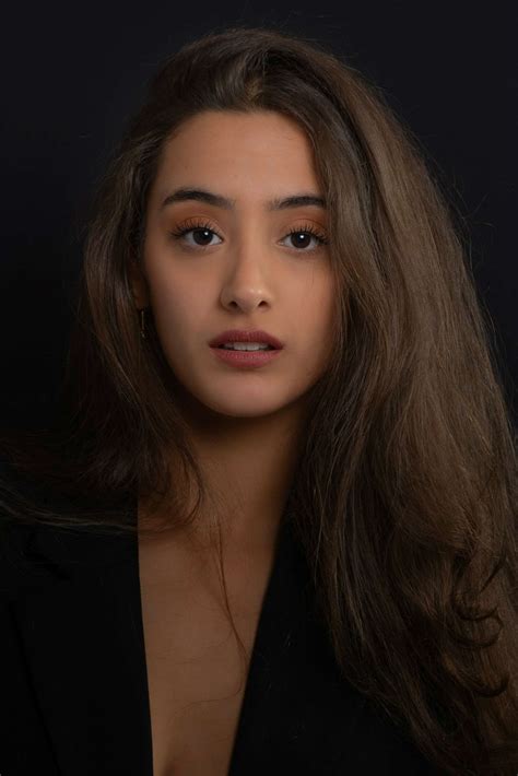 Meet Noa Wolff Canvasrebel Magazine