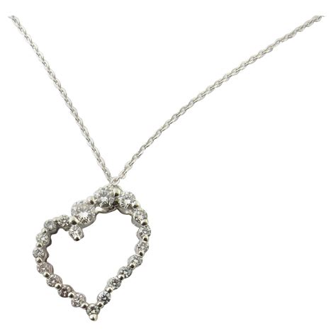 14 Karat White Gold Diamond Heart Pendant For Sale At 1stdibs